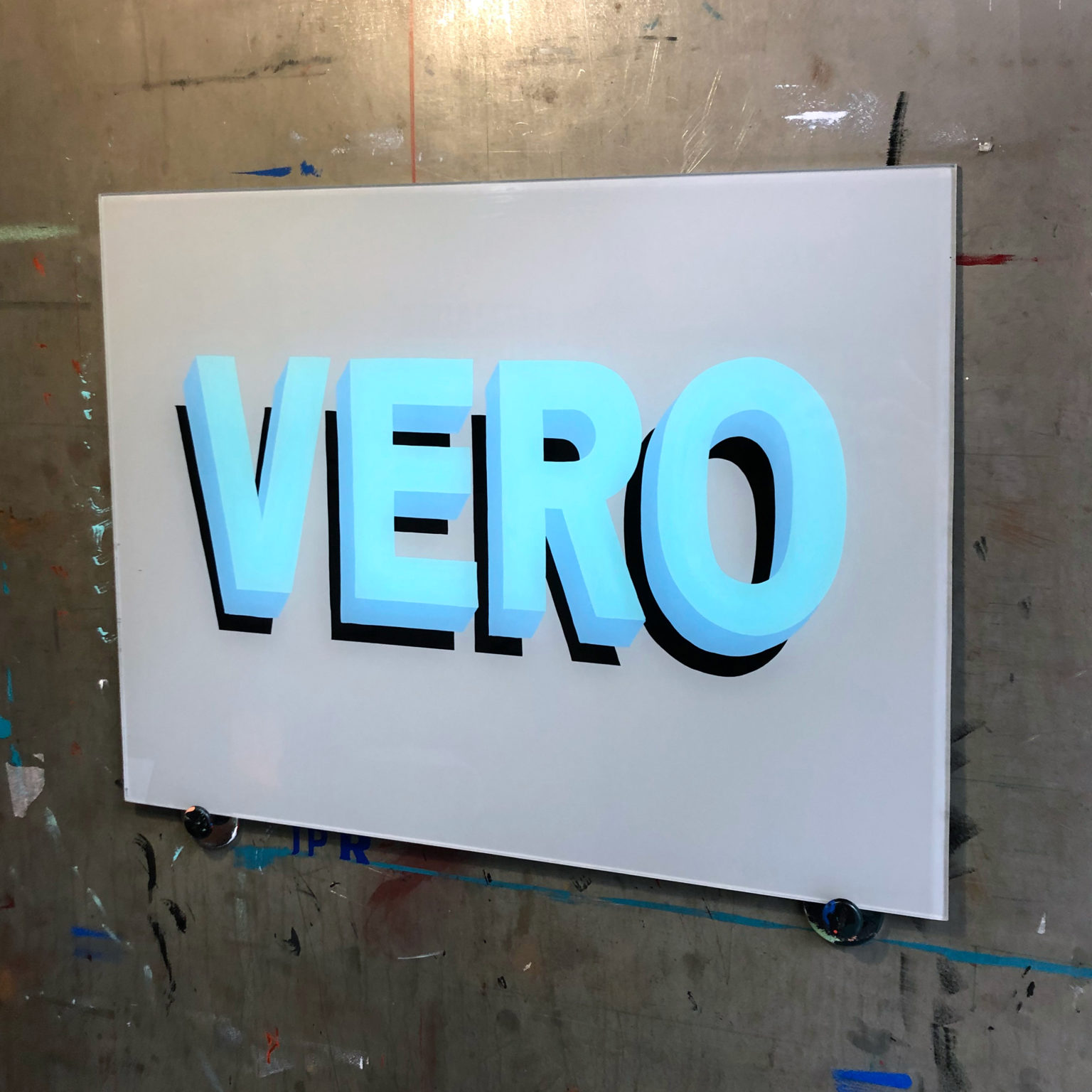 "VERO" Glass Sign – Il Letterista Shop